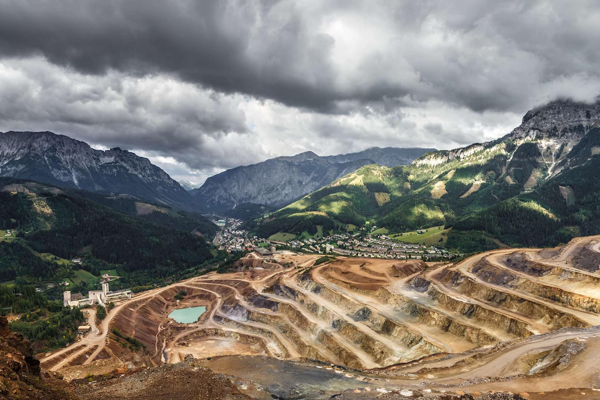 Mining Pollution Issues for Australian Owned Gold Mine in Thailand