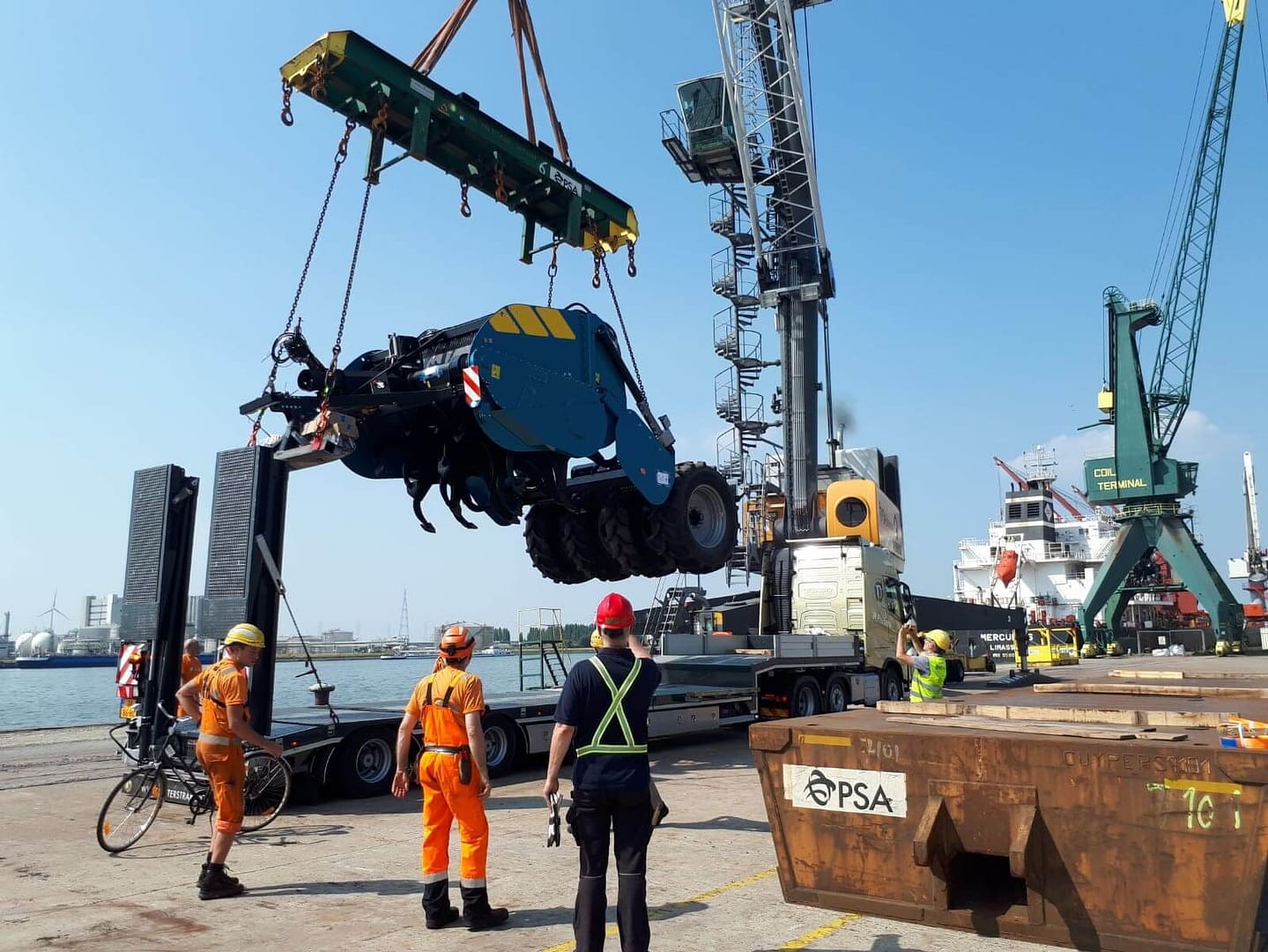 Latest Project Shipment: Spading Machine from NL to AUS